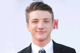 Noah King | Kamen Rider Fan Fiction Wiki | Fandom