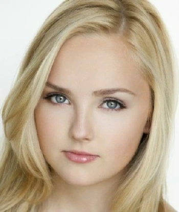 Becca Fox | Kamen Rider Fan Fiction Wiki | Fandom