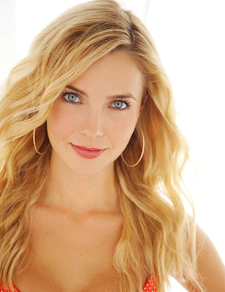 Carrie Reichenbach | Kamen Rider Fan Fiction Wiki | Fandom