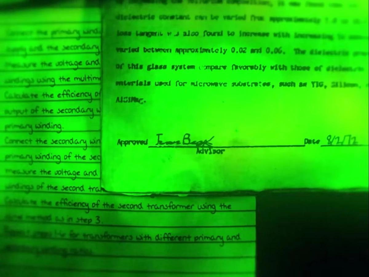 Green Glow | Kane Pixels Backrooms Wiki | Fandom