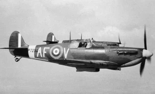 Spitfire Mk II A | Kards - The WWII CCG Wiki | Fandom