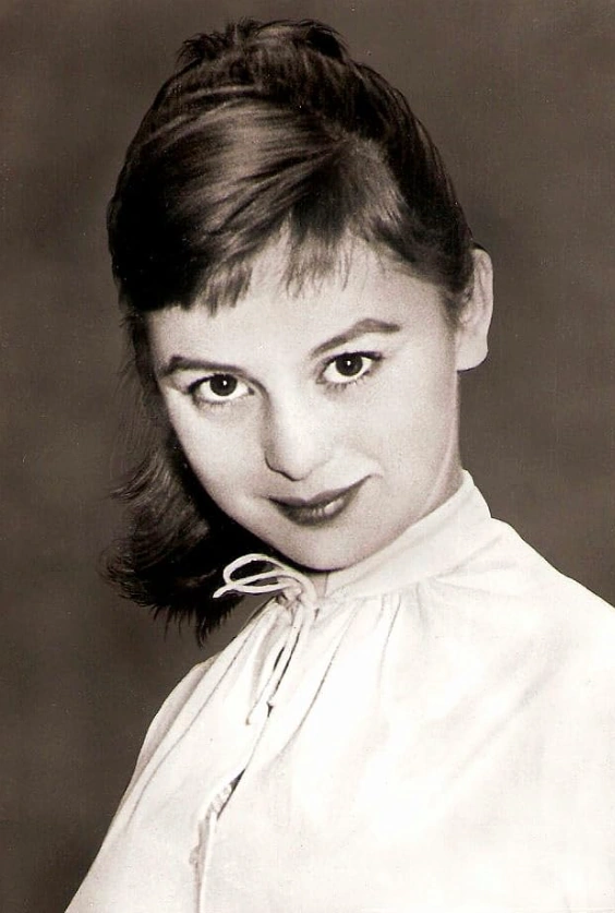 Alessandra Panaro | Karl May Wiki | Fandom