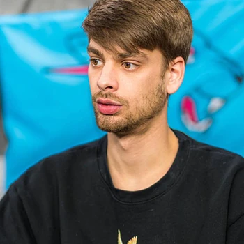 Chandler Hallow | Karl Wiki | Fandom