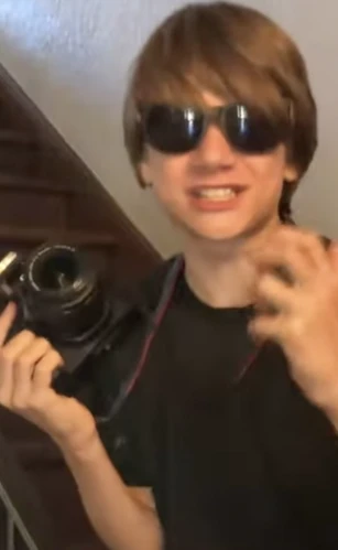 Paparazzi 2 | Karmish Wiki | Fandom