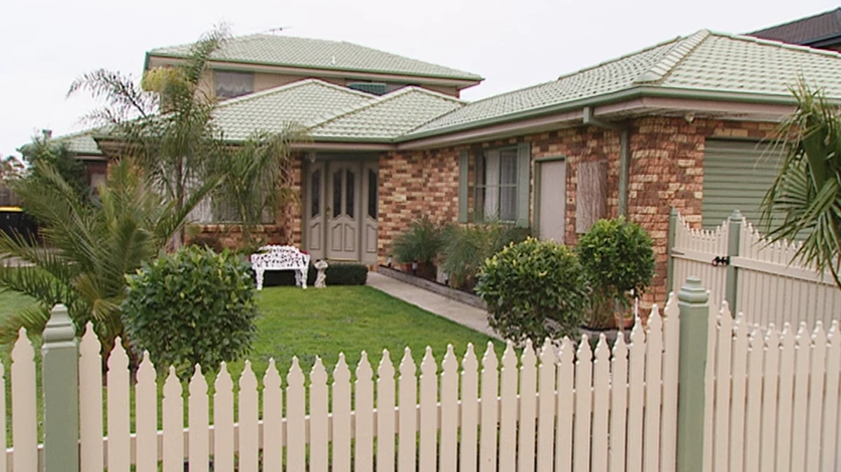 Kath and Kel's House | Kath and Kim Wiki | Fandom