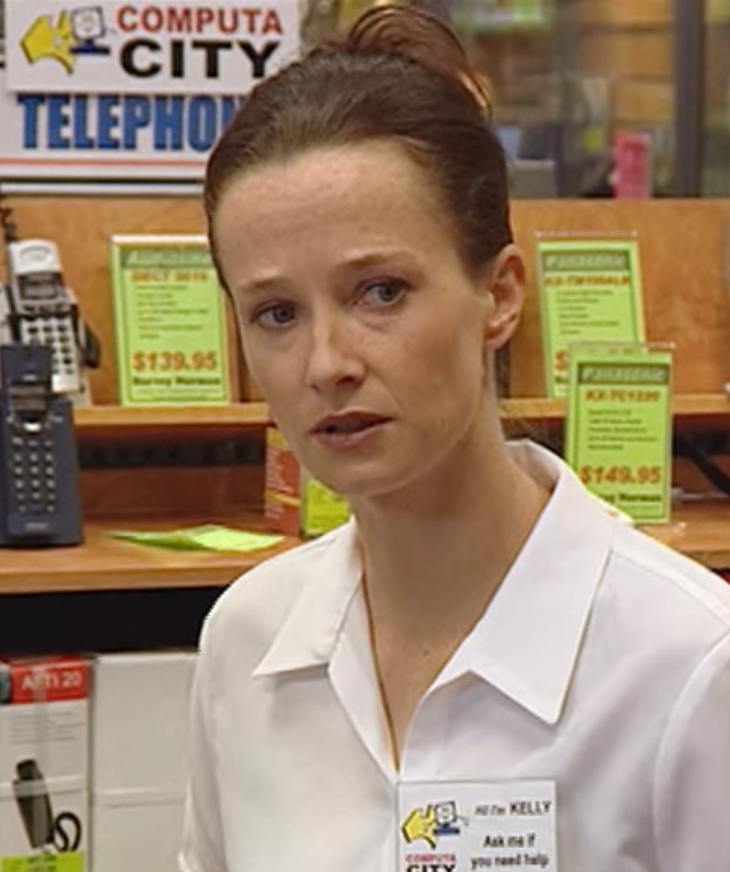 Kelly | Kath and Kim Wiki | Fandom