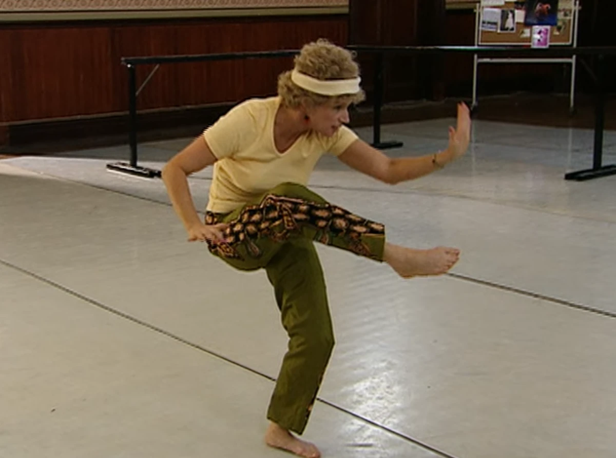 Roots | Kath and Kim Wiki | Fandom