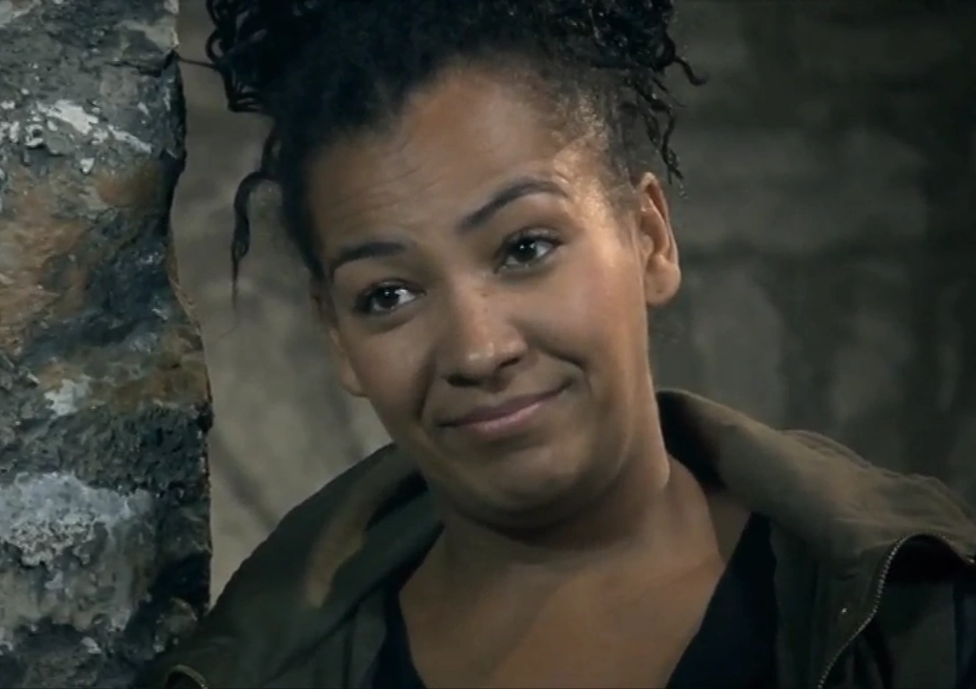 Mona Meningiit | Kättemaksukontor Wiki | Fandom