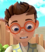 Over The Hedge (Vincent Hua) | Kayla Mcnatt Wiki | Fandom