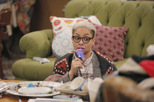 Simone Deveraux | K.C. Undercover Wiki | Fandom