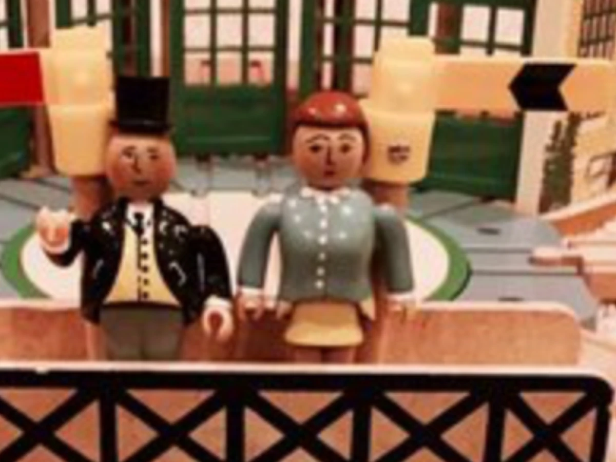 Lady Hatt | Keekre24/ThomasWoodenRailway Wiki | Fandom