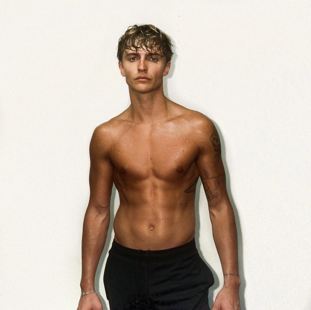 Cole Evans | Keep Me Safe Fanfic Wiki | Fandom