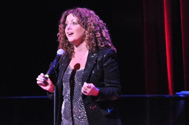 Kelli Rabke | Kenny The Shark Wiki | Fandom