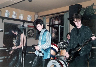 Heresie | Kent Band Archive Wiki | Fandom