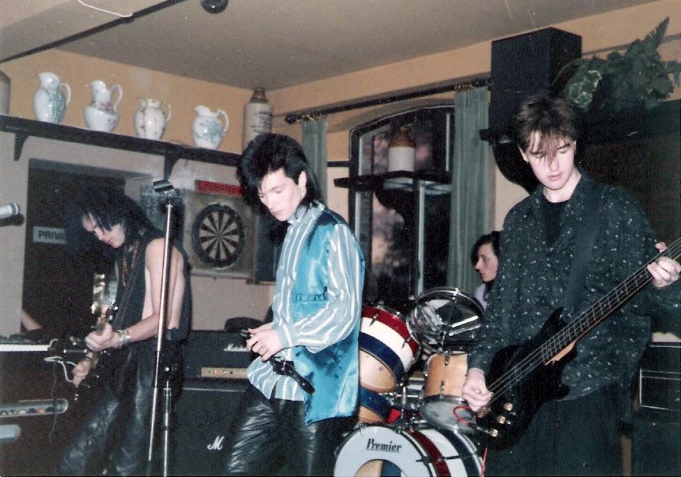 Heresie | Kent Band Archive Wiki | Fandom