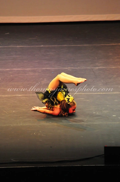 Killer Bee | Mackenzie Ziegler Wiki | Fandom