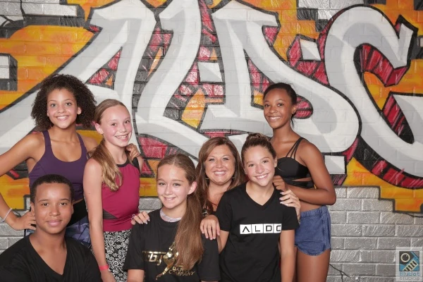 2016 ALDC Showcase: Dance To The Music | Mackenzie Ziegler Wiki | Fandom