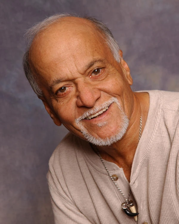 Gerry Bednob | Kevin Smith Wiki | Fandom