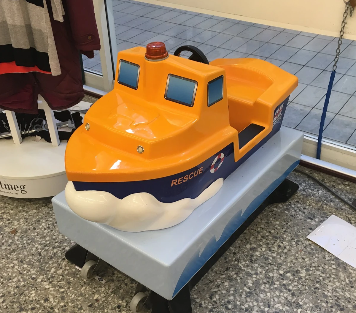 Mini Lifeboat | Kiddie Rides Wiki | Fandom