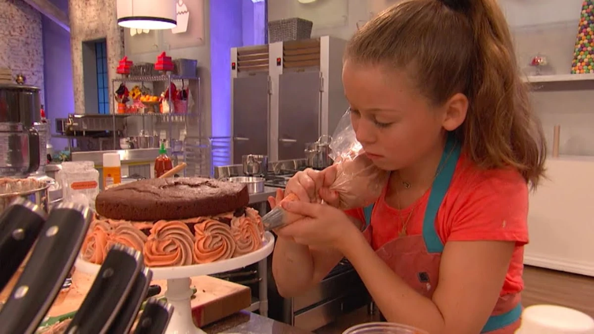 Rebecca Beale/Gallery | Kids Baking Championship Wiki | Fandom