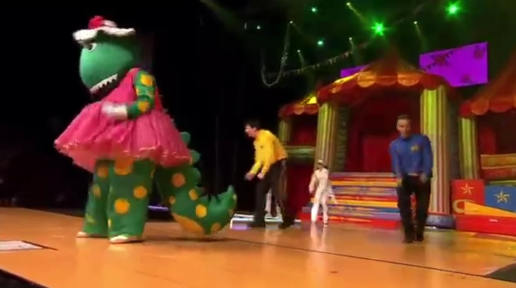 Romp Bomp A Stomp | Kidsandfamily4 Wiki | Fandom