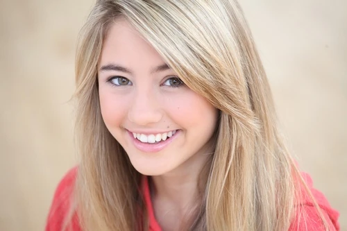 Lia | Kids React Wiki | Fandom