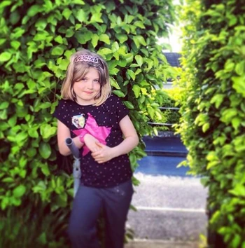 Becky Price | Kids Street Wiki | Fandom