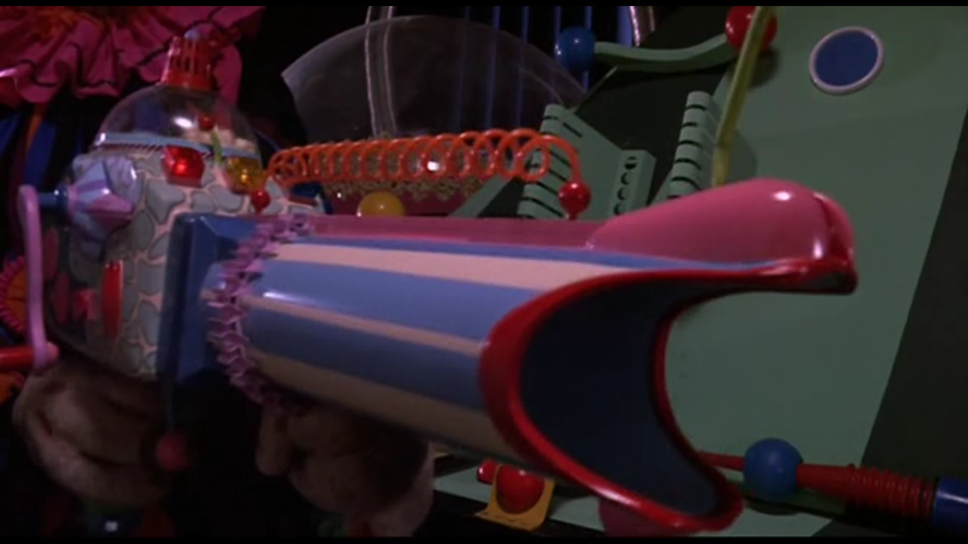 Killer Klowns From Outer Space Popcorn Gun