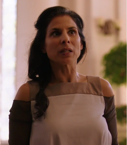 Mother Sal | Killjoys Wiki | Fandom