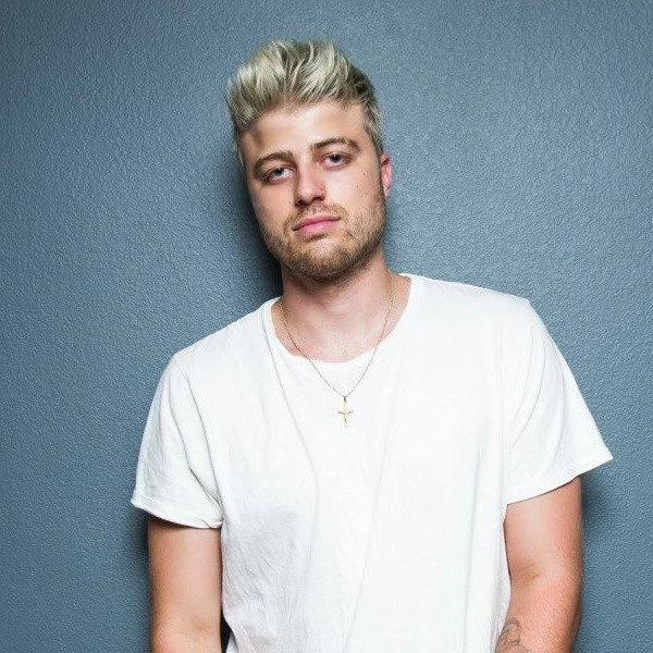 Nic Nac | Kim Petras Wiki | Fandom