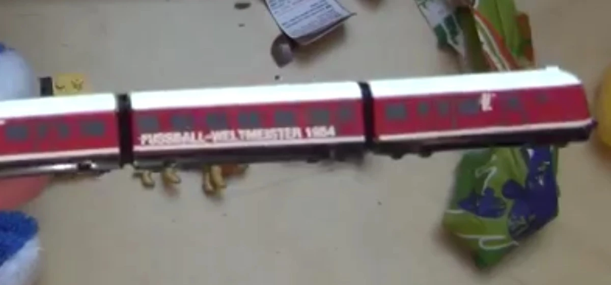Train toy | Kinder Surprise Wiki | Fandom
