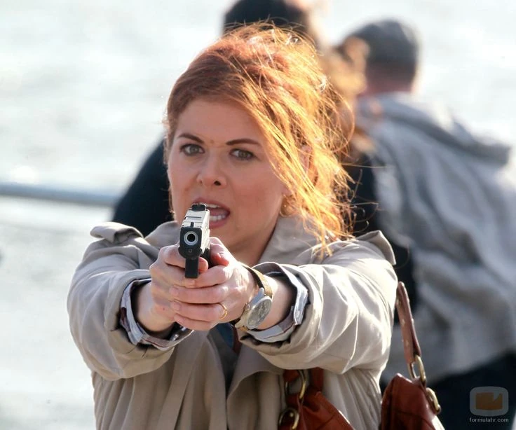 Laura Diamond | Kingsfan Characters Wikia | Fandom