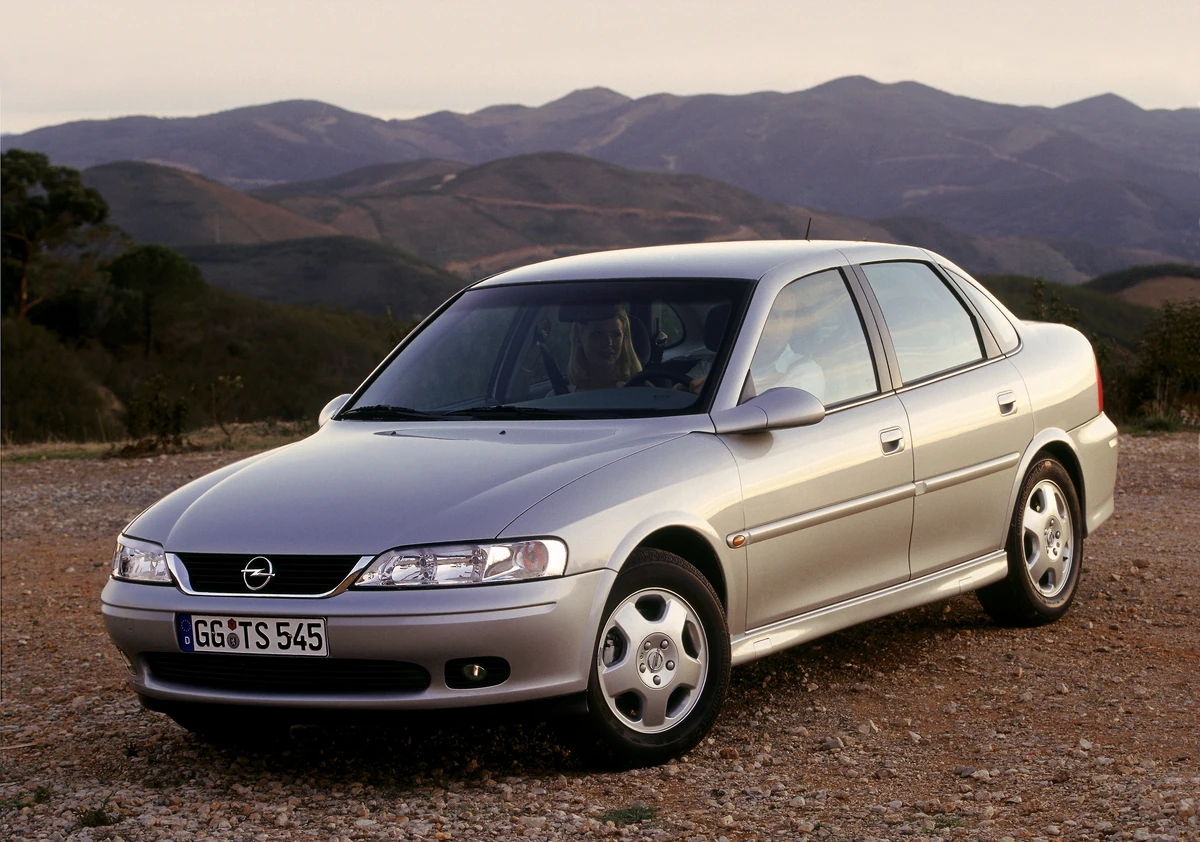 Opel Vectra | KKD Remastered Wiki | Fandom
