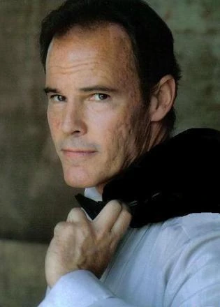 Everett Bailey | Klxp Wiki | Fandom