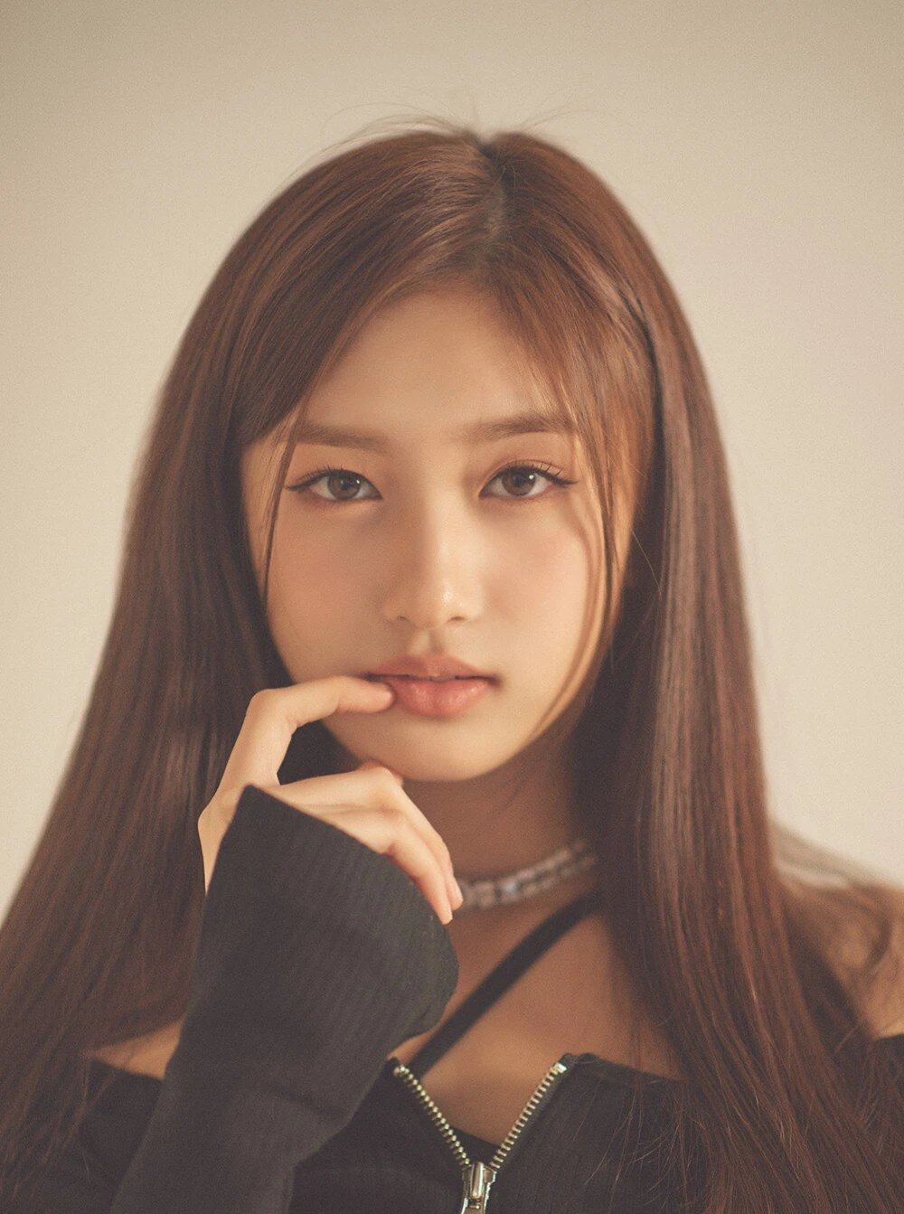 Alaia Song | K-Pop Fanon Fandom Wiki | Fandom