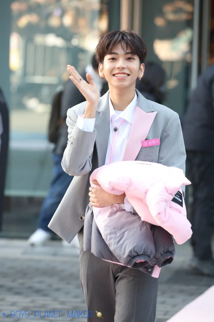 Rylan Panganiban | K-Pop Fanon Fandom Wiki | Fandom