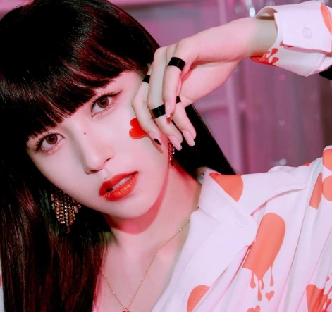 Hikari (G1RL'S WORLD) | K-Pop Fanon Fandom Wiki | Fandom