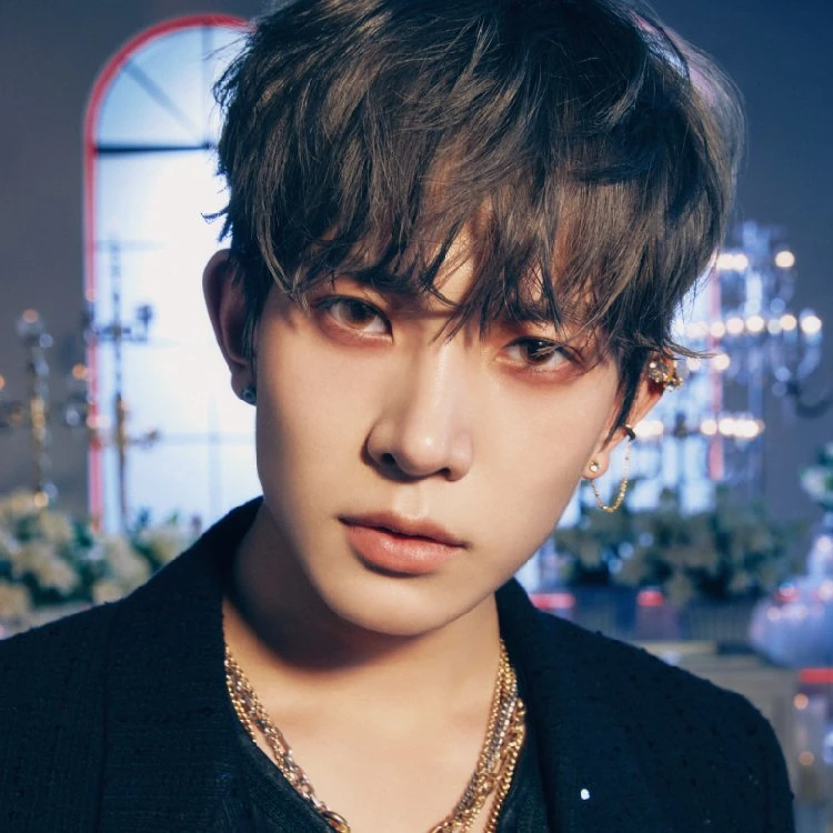 REY | K-Pop Fanon Fandom Wiki | Fandom