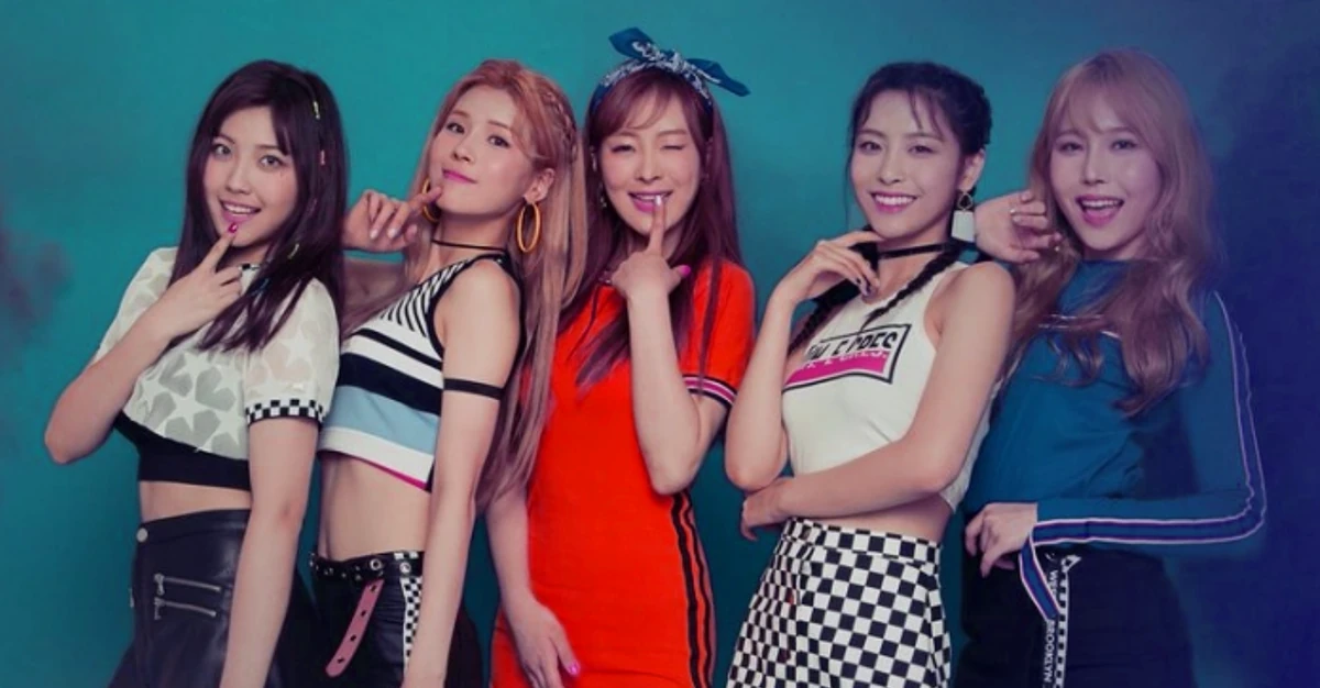 Unique | K-Pop Fanon Fandom Wiki | Fandom