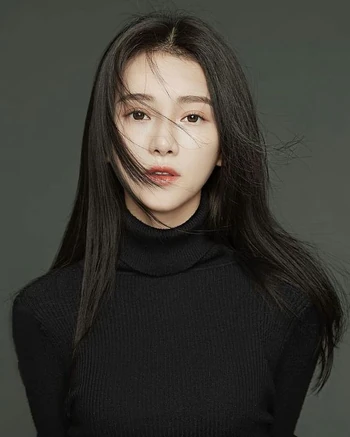 Hwang Chaewon | K-Pop Fanon Fandom Wiki | Fandom