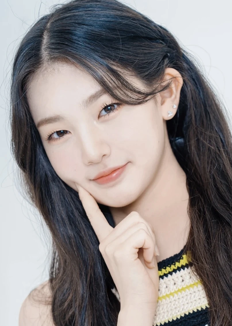 Tessie Chu ꩜ | K-Pop Fanon Fandom Wiki | Fandom