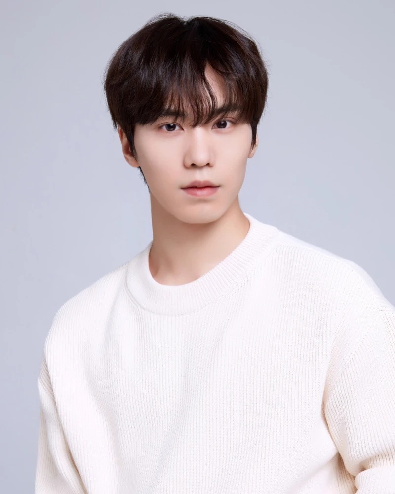 Jung Woohyun | K-Pop Fanon Fandom Wiki | Fandom