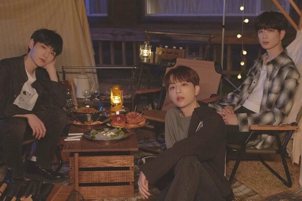 DOE | K-Pop Fanon Fandom Wiki | Fandom