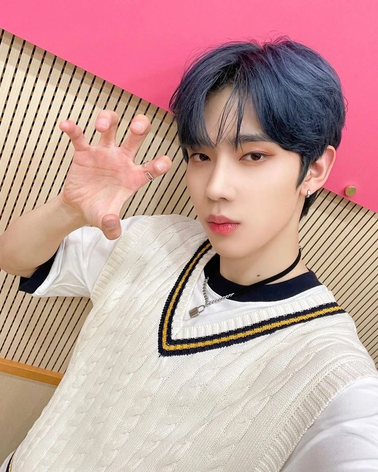 Jiho (GNX) | K-Pop Fanon Fandom Wiki | Fandom