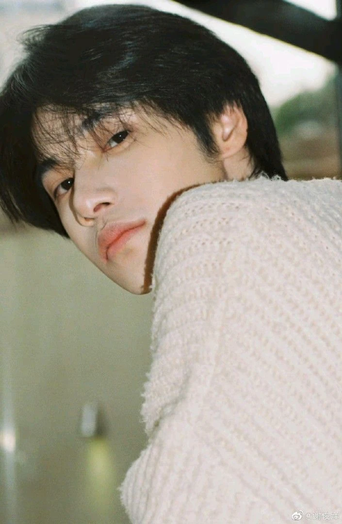 Kim Sungwon (CLOSE TO YOU) | K-Pop Fanon Fandom Wiki | Fandom