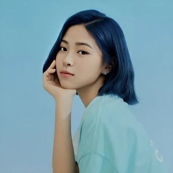 Evie | K-Pop Fanon Fandom Wiki | Fandom