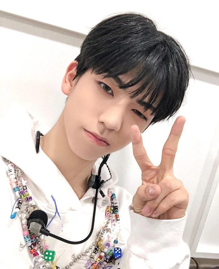 Kong Heemin | K-Pop Fanon Fandom Wiki | Fandom