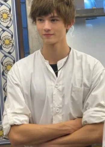 Ethan Rhee | K-Pop Fanon Fandom Wiki | Fandom