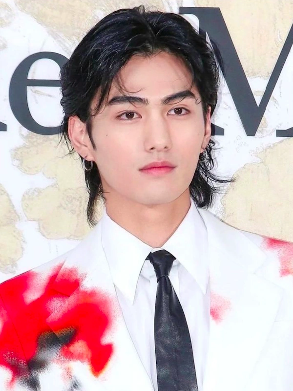 Zuo | K-Pop Fanon Fandom Wiki | Fandom