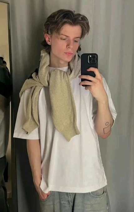 Milo (Trainee) | K-Pop Fanon Fandom Wiki | Fandom